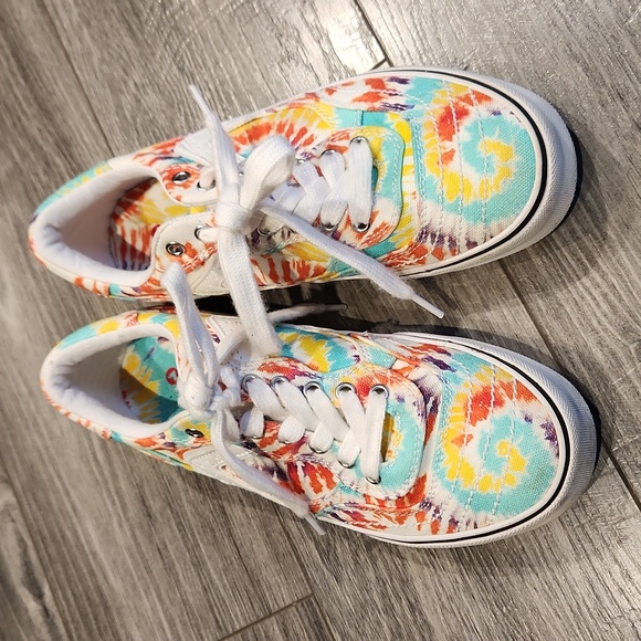Airwalk | Shoes | Euc Airwalk Big Girls Sz 5m Tyedyed Sneakers | Poshmark